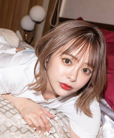 오구라 유나 / 대표적인 친한파 배우이자 유명 유튜버 (SOD STAR 전속배우) | AVDBS