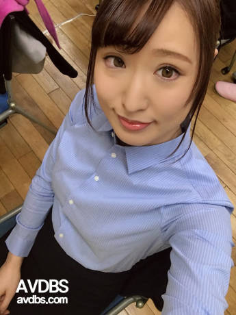 시로가네 레이나 / 白金れい奈 / Reina Shirogane | AVDBS