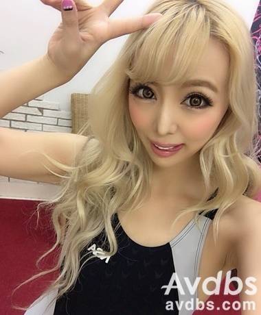 시모츠키 루나 / 霜月るな / Runa Shimotsuki | AVDBS