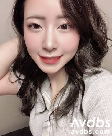 사츠키 에나 / 2020년 팔레노 신인. 우머나이저를 좋아하는 현역 여대생. | AVDBS