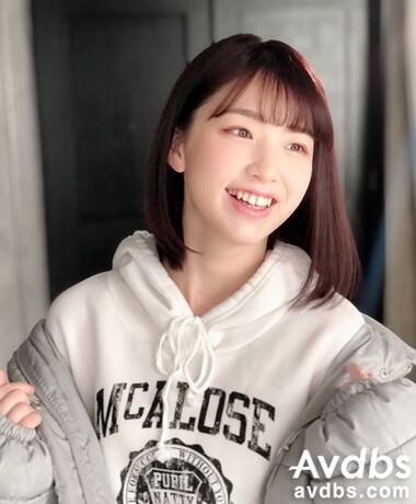 카가리 마이 / 전직 OL, 만화에 소질 있는 2021년 무디즈 신인 | AVDBS