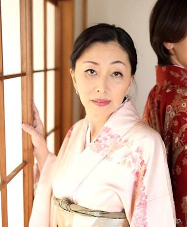 호사카 유리코 / 保坂友利子 / Yuriko Hosaka | AVDBS