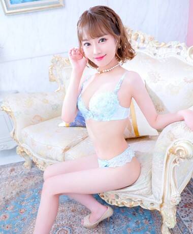 이치조 노조미 / BLENDA 도쿄에서 근무하는 캬바쿠라 아가씨, 2023년 AV배우 데뷔 | AVDBS