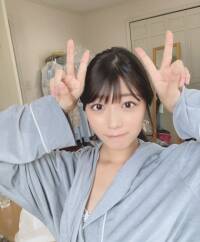 요시자와 리아 / 소속사무소 링스(LINX) | AVDBS